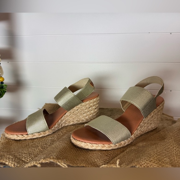 Take A Look About Tommy Bahama Espadrillesfeed